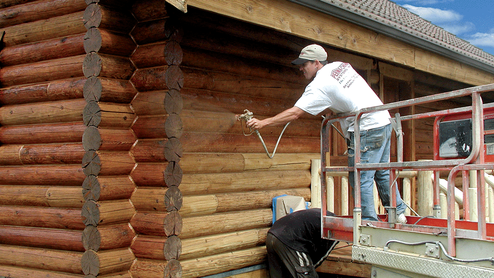 How to Choose a Stain for Your Log Home